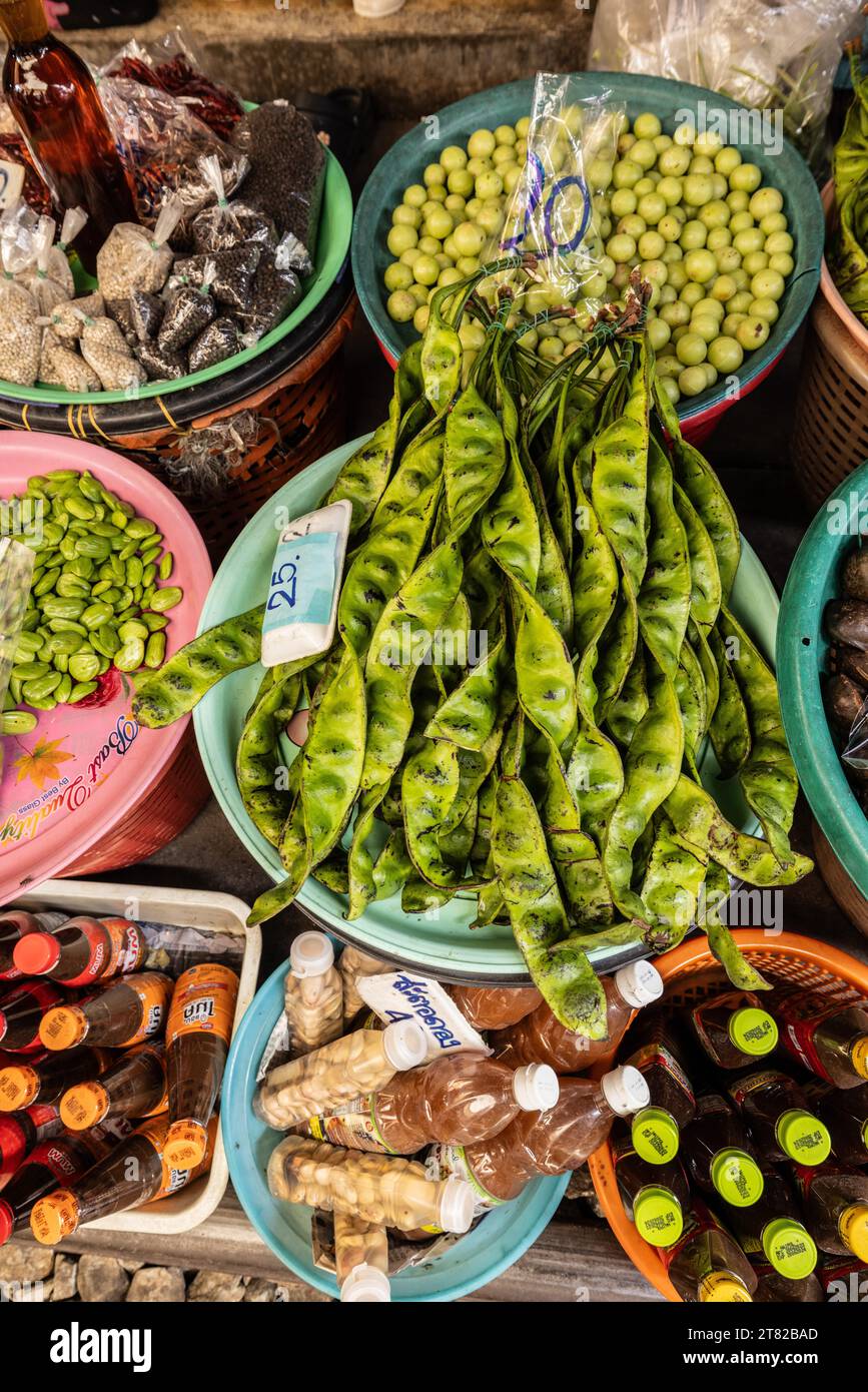 Thai food, vegetables, speciality, food, sale, railway, train, market ...