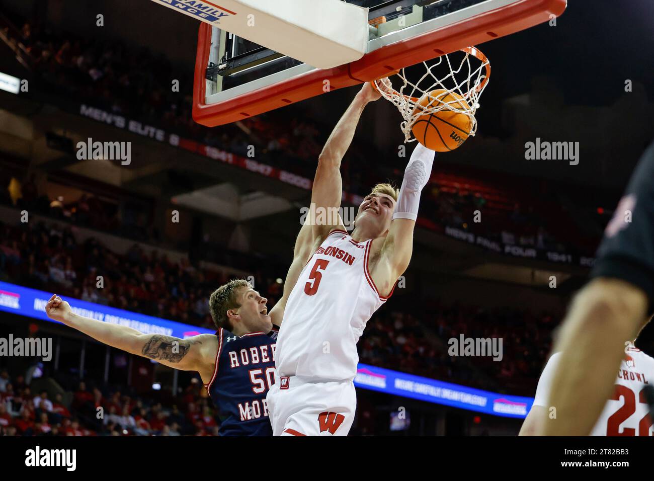 November 17, 2023: Wisconsin Badgers forward Tyler Wahl (5) dunks the ...