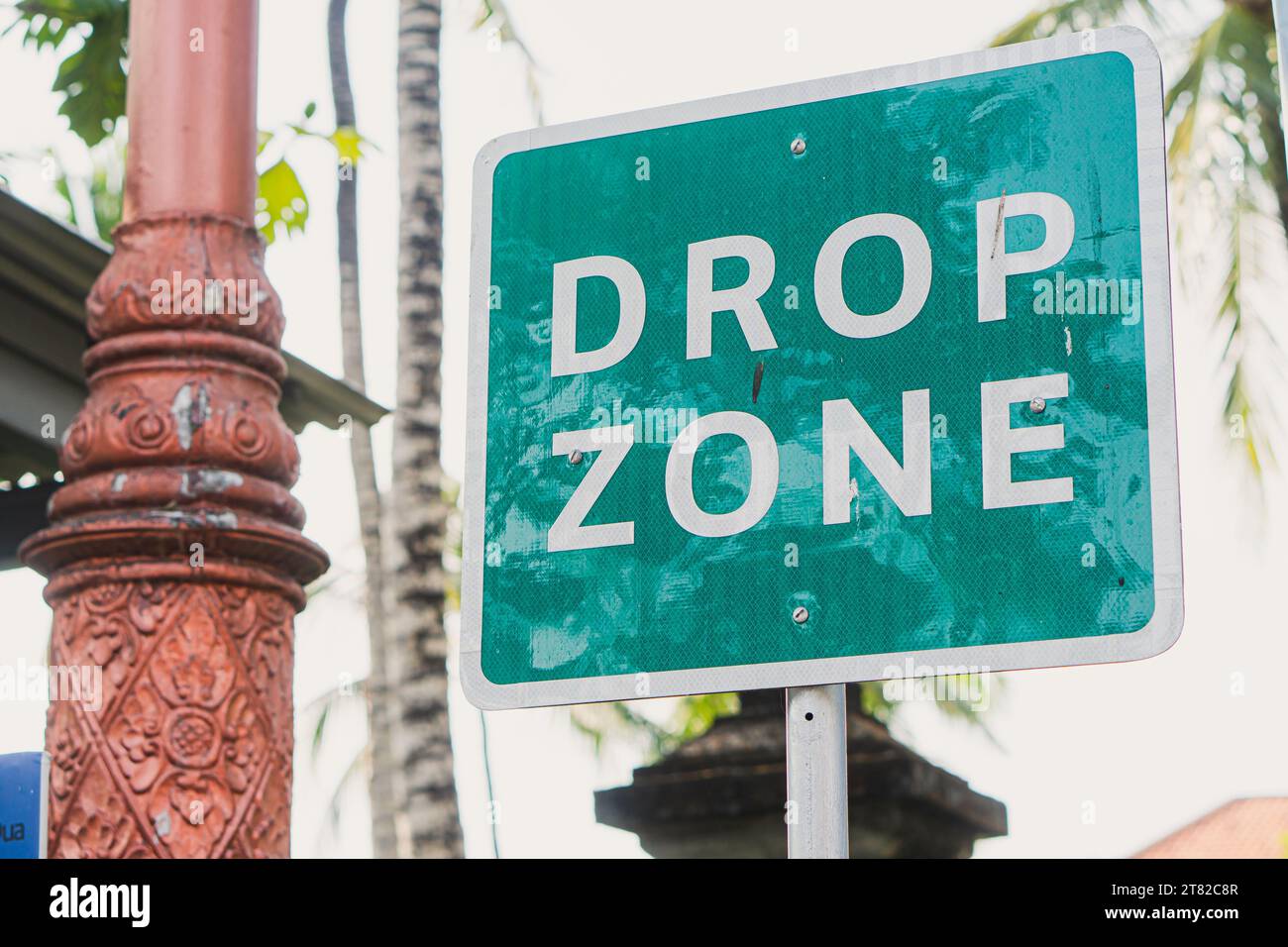 Drop zone road signage green color Stock Photo - Alamy