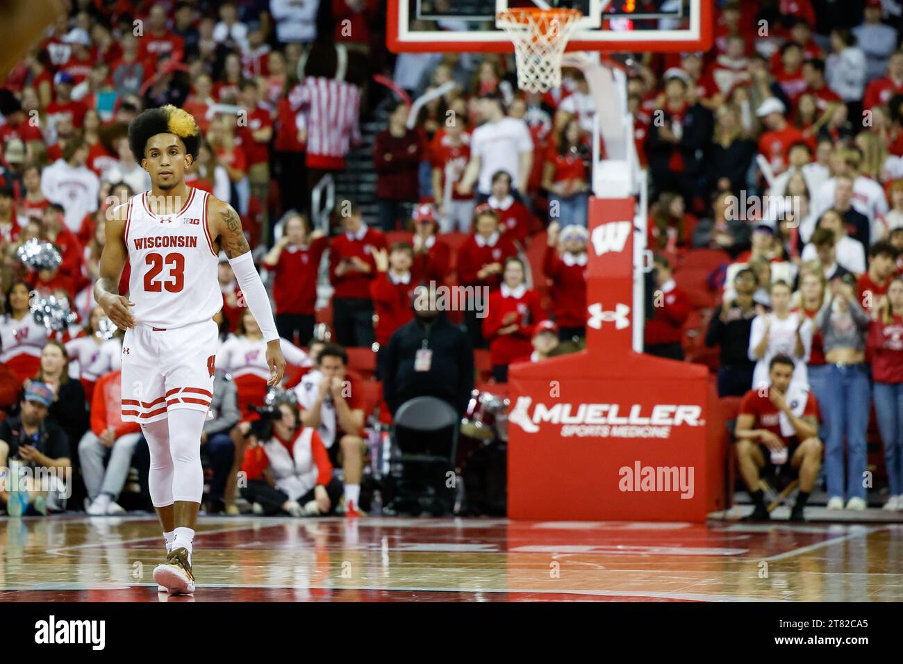 Robert morris basketball hi-res stock photography and images - Alamy