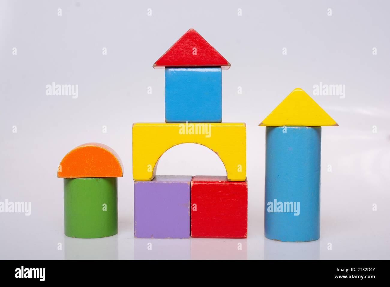 Toy castle blocks hi-res stock photography and images - Alamy