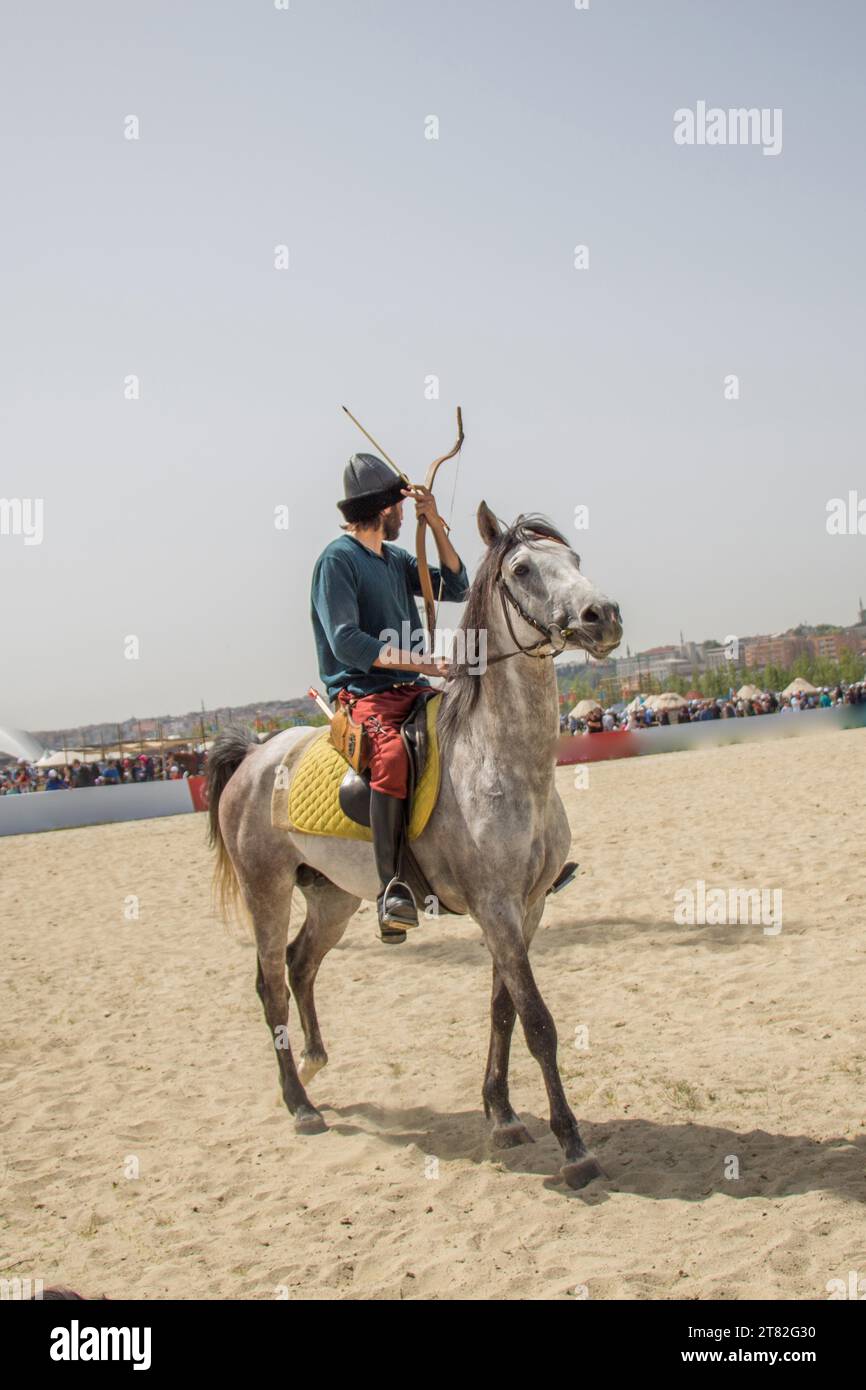 Ottoman horseman in his ethnic clothes riding on his horse Stock Photo ...
