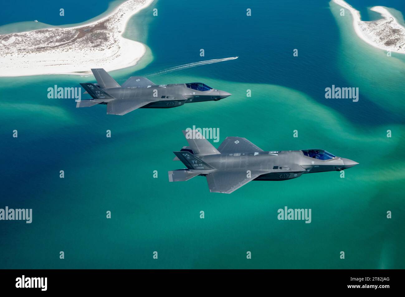 325th fighter wing hi-res stock photography and images - Alamy