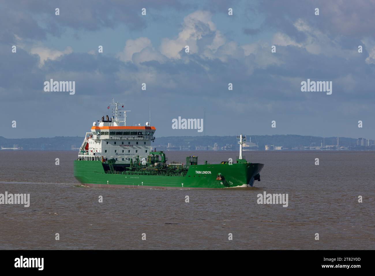 Chemical tanker Thun London heading for Avonmouth docks Stock Photo - Alamy