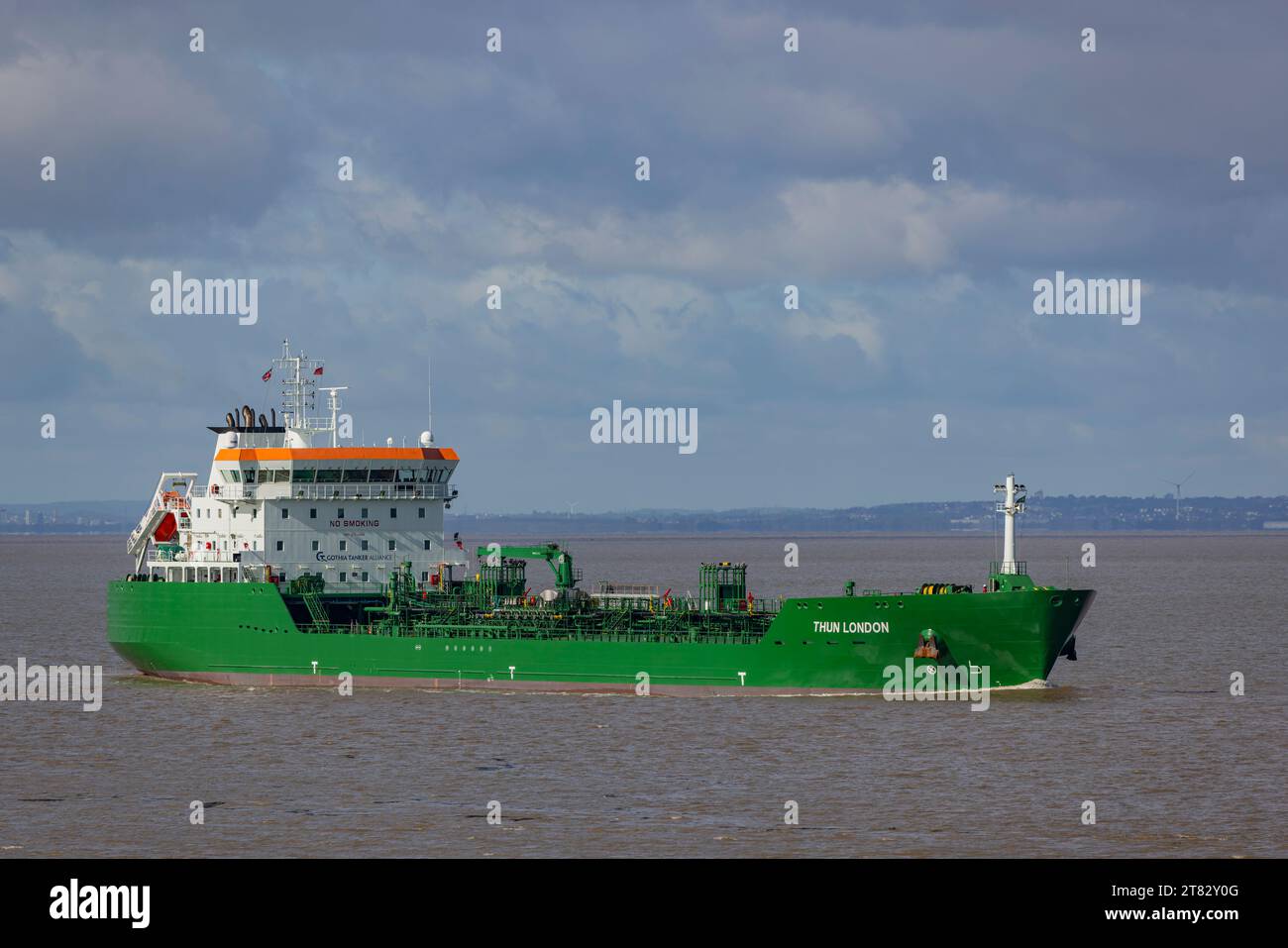 Chemical tanker Thun London heading for Avonmouth docks Stock Photo - Alamy