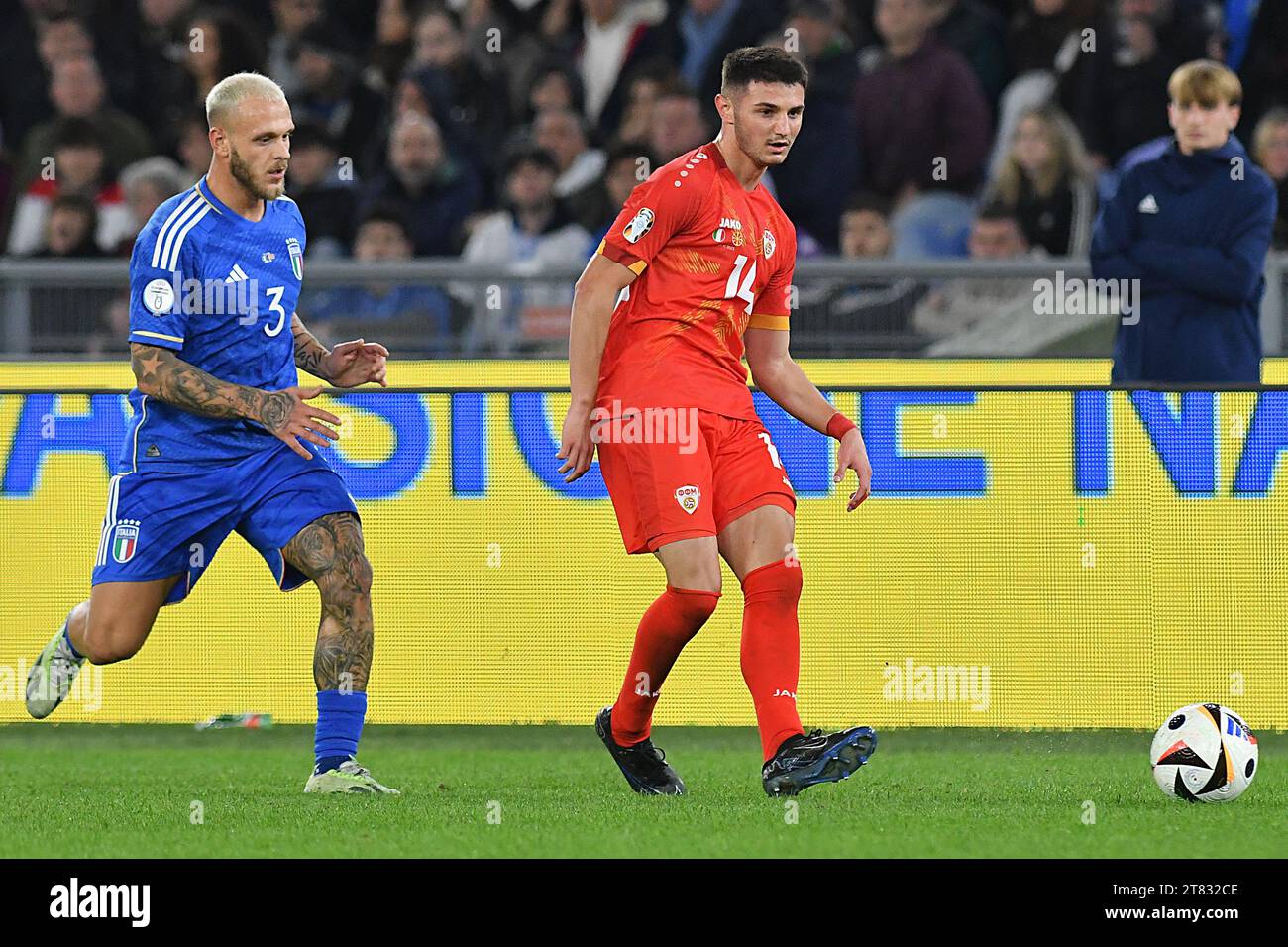 Rome, Lazio. 17th Nov, 2023. Federico Dimarco of Italy, Bojan Dimoski ...