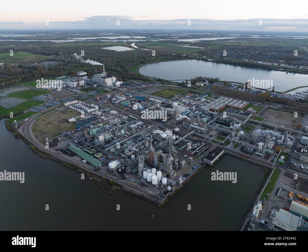 Dusk polymer facility hi-res stock photography and images - Alamy