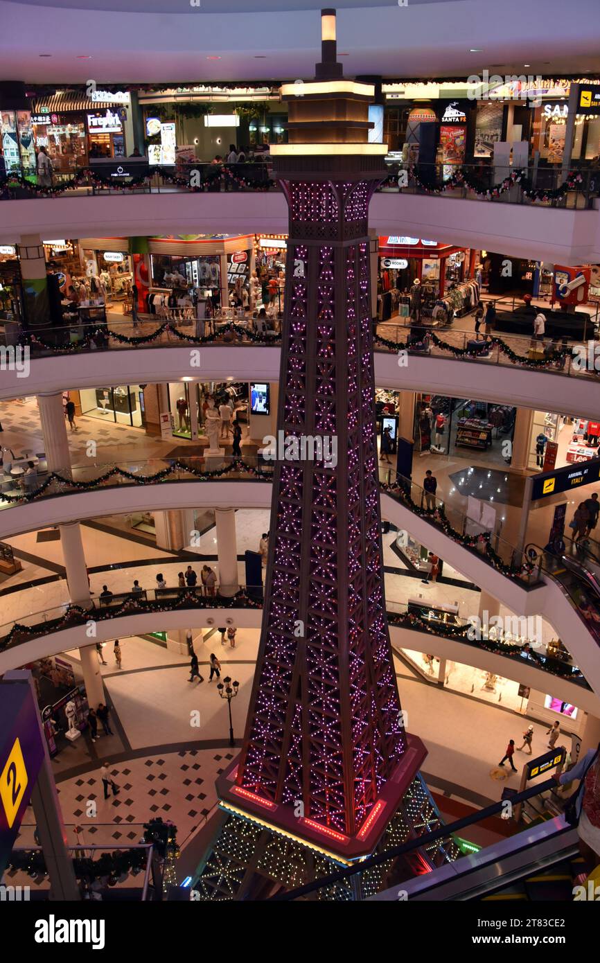 Eiffel Tower replica inside Terminal 21 shopping mall, Pattaya ...