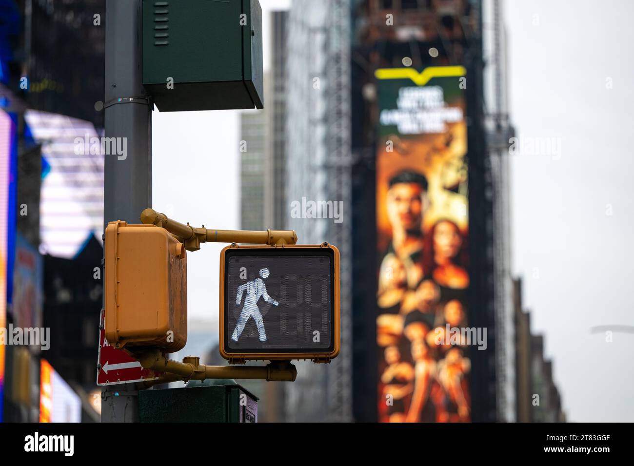 Broadway and one way traffic sign 2023 hi-res stock photography and ...