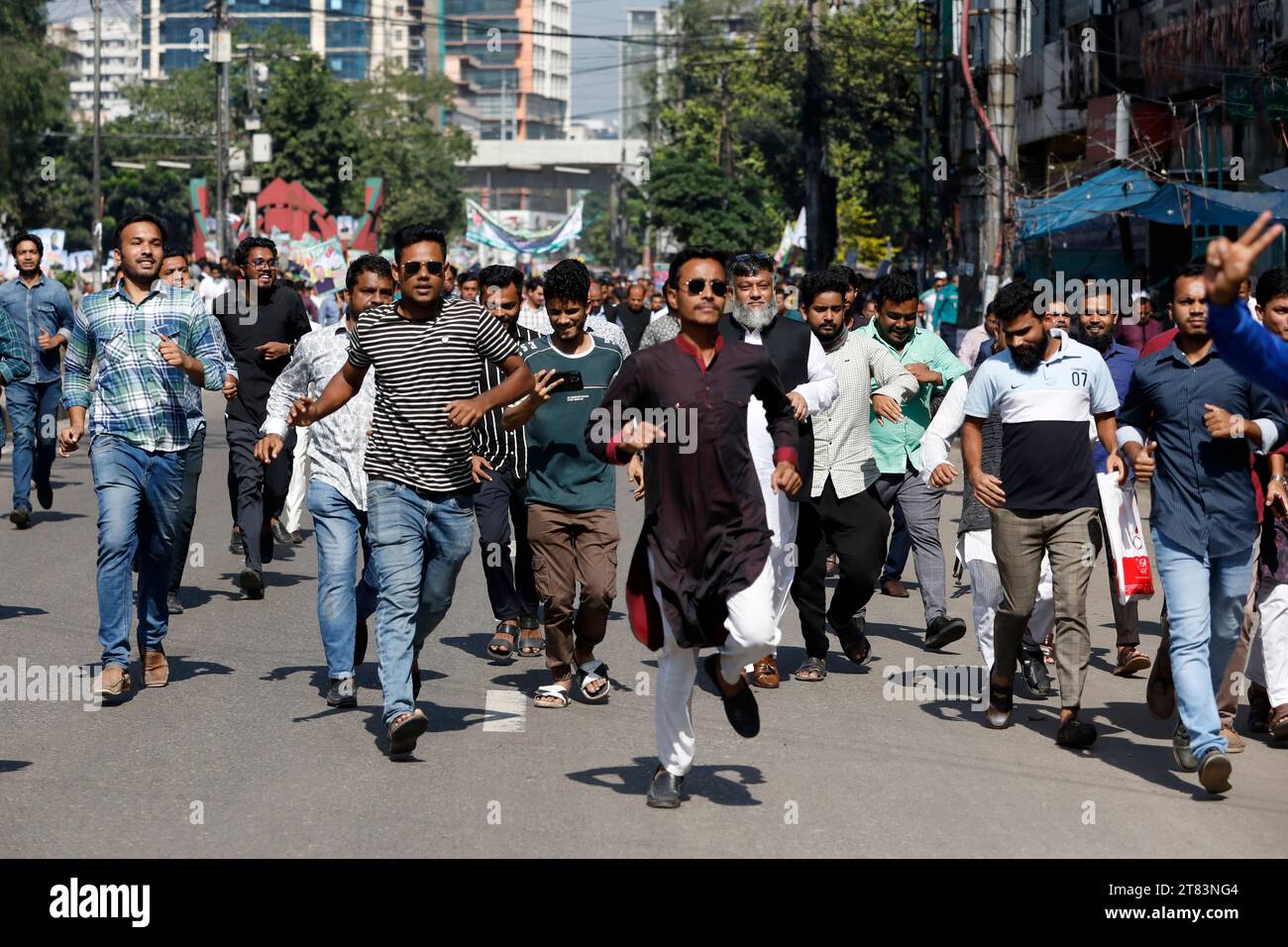 Dhaka, Bangladesh - November 18, 2023: A crowd of party leaders and ...