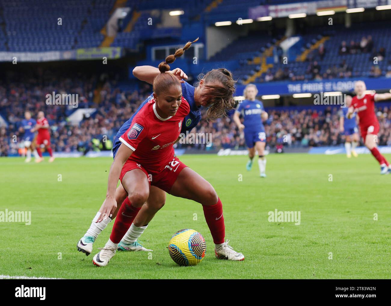 London, UK. 18th Nov, 2023. Taylor Hinds of Liverpool holds up Jess ...