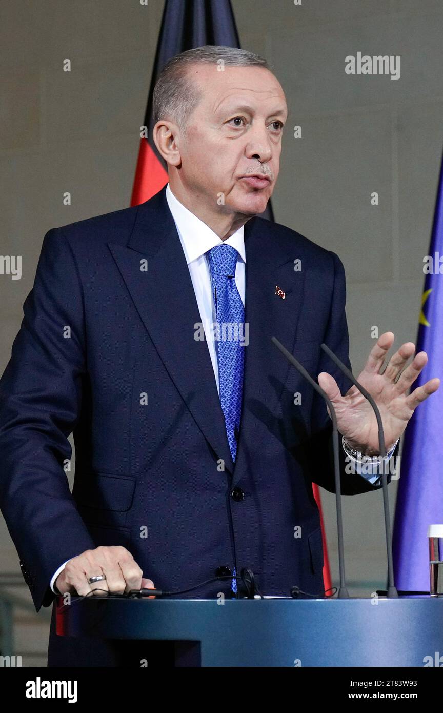 Recep Tayyip Erdogan beim Empfang zu einem gemeinsamen Gespräch mit dem ...
