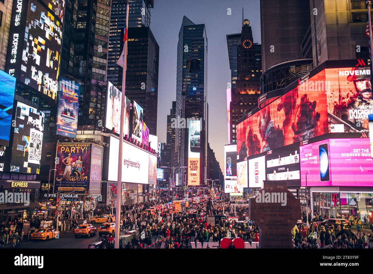 Image of Time Square at night in New York Stock Photo - Alamy