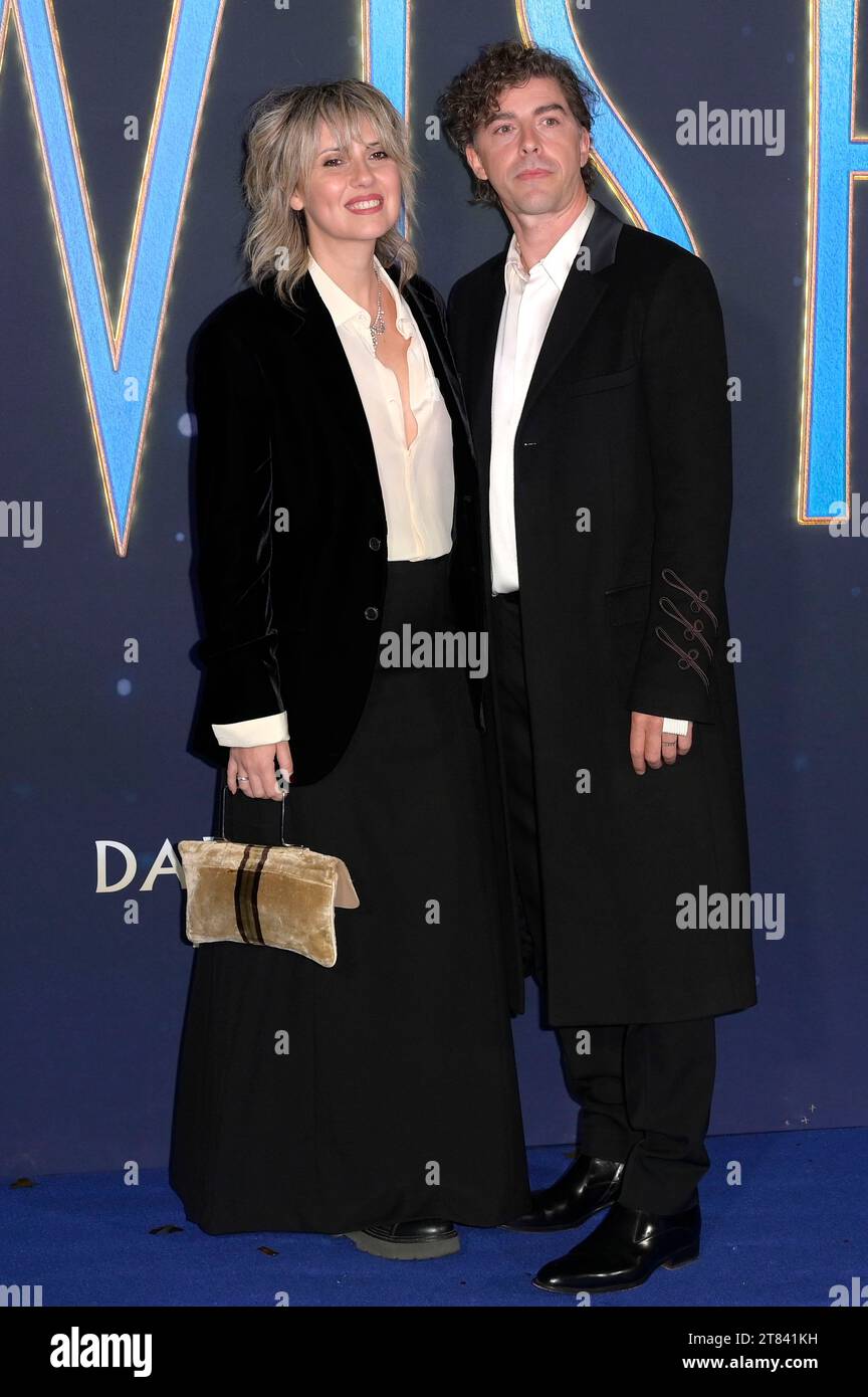 Michele Riondino mit Partnerin Eva Nestori bei der Premiere des ...