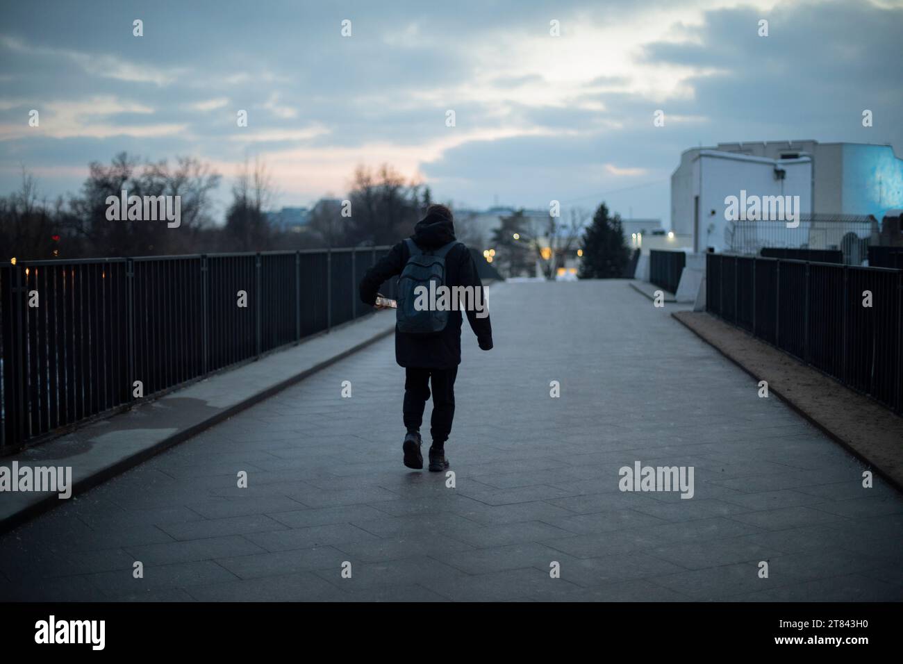 Suspicious person hi-res stock photography and images - Alamy