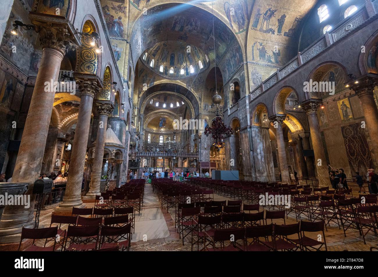 Inside the huge medieval built central Knave faces East, with three ...