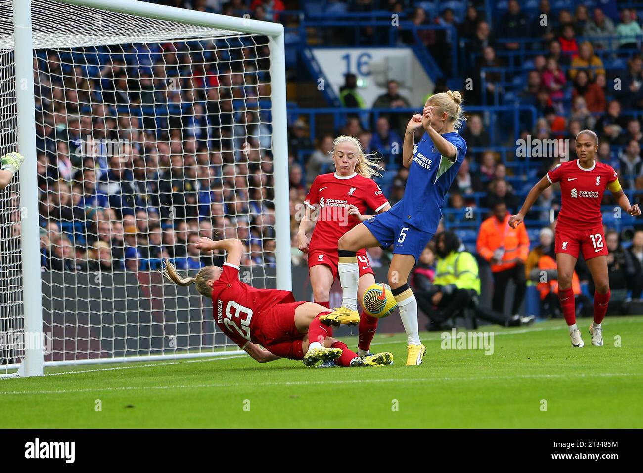 18th November 2023; Stamford Bridge, London, England: Womens Super ...