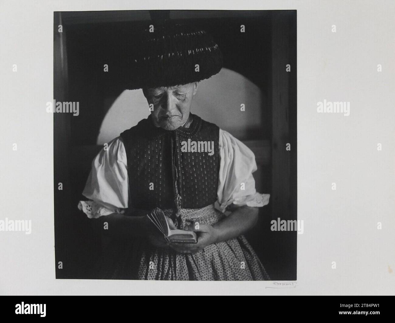 Rudolf Koppitz Peasant in the room, Passeier Valley (original title ...