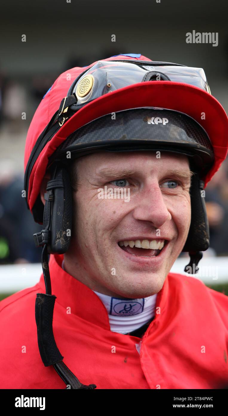 Facile vega chase racecourse hi-res stock photography and images - Alamy