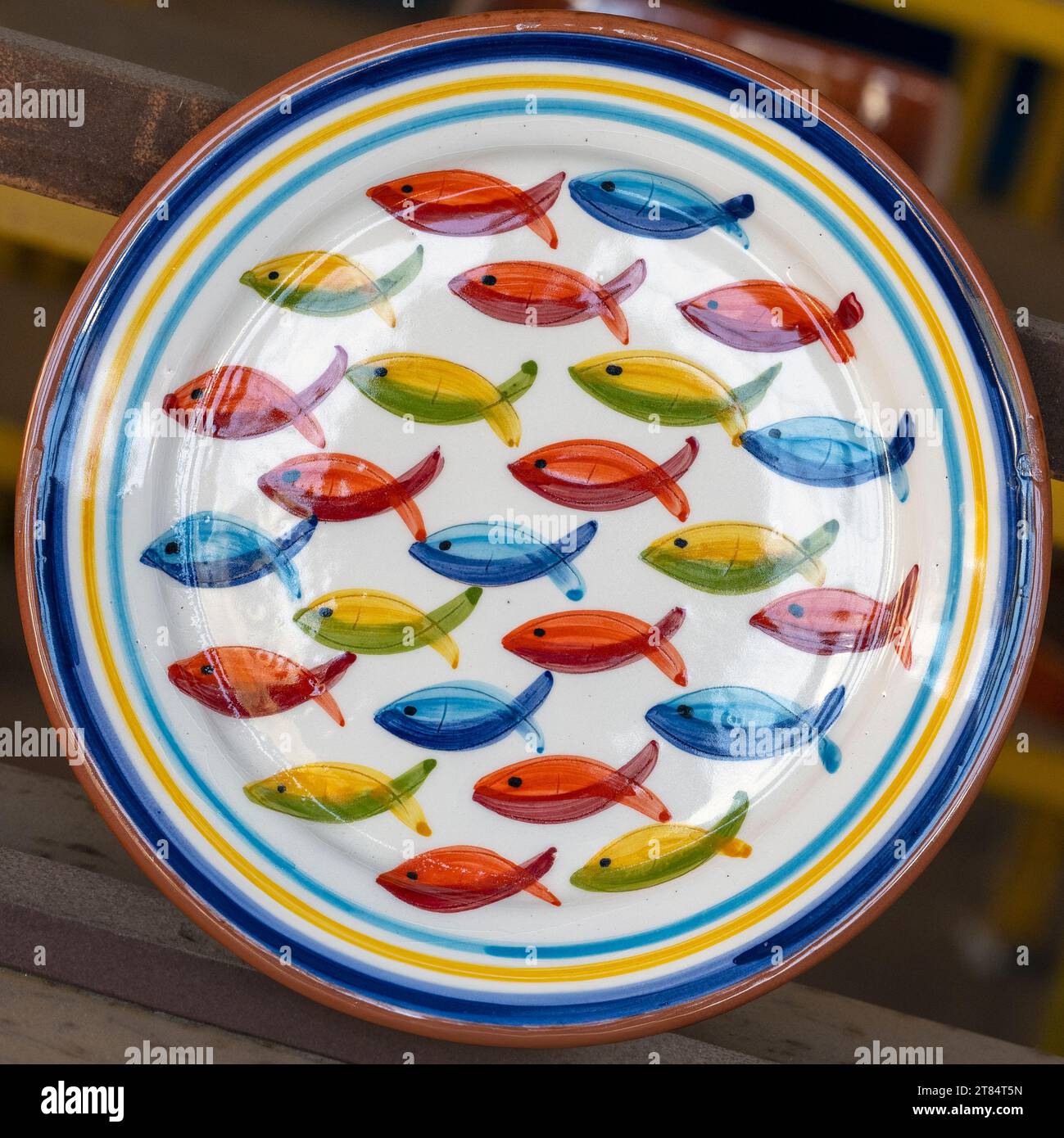 Hand painted and hand crafted pottery for sale at Olaria O Patalim ...