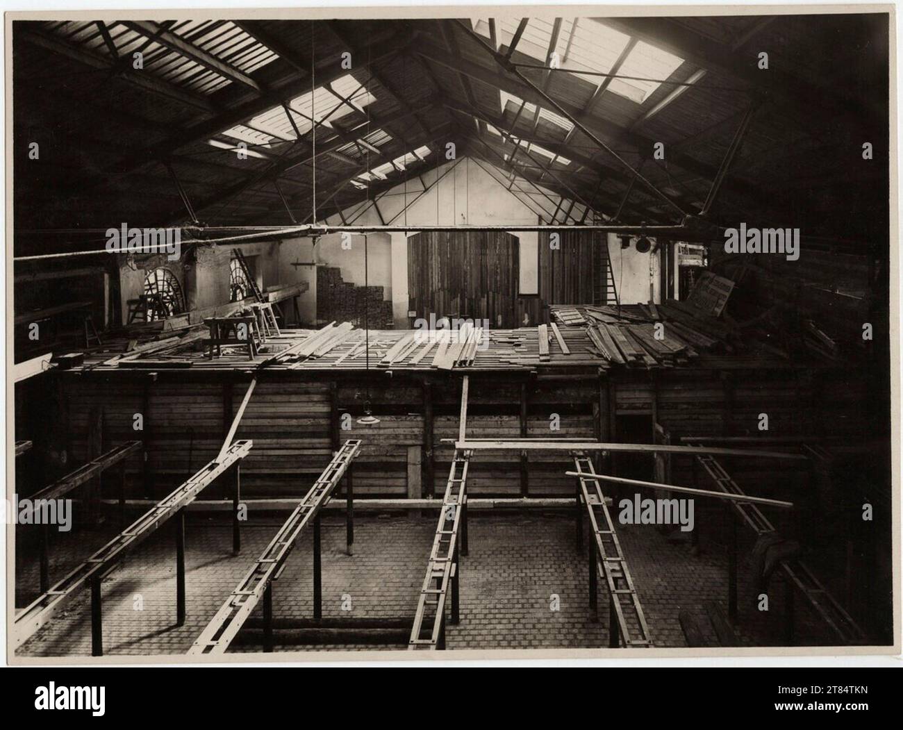 Martin Gerlach jun. Wholesale market hall. Silbergelatine 1924-1935 ...