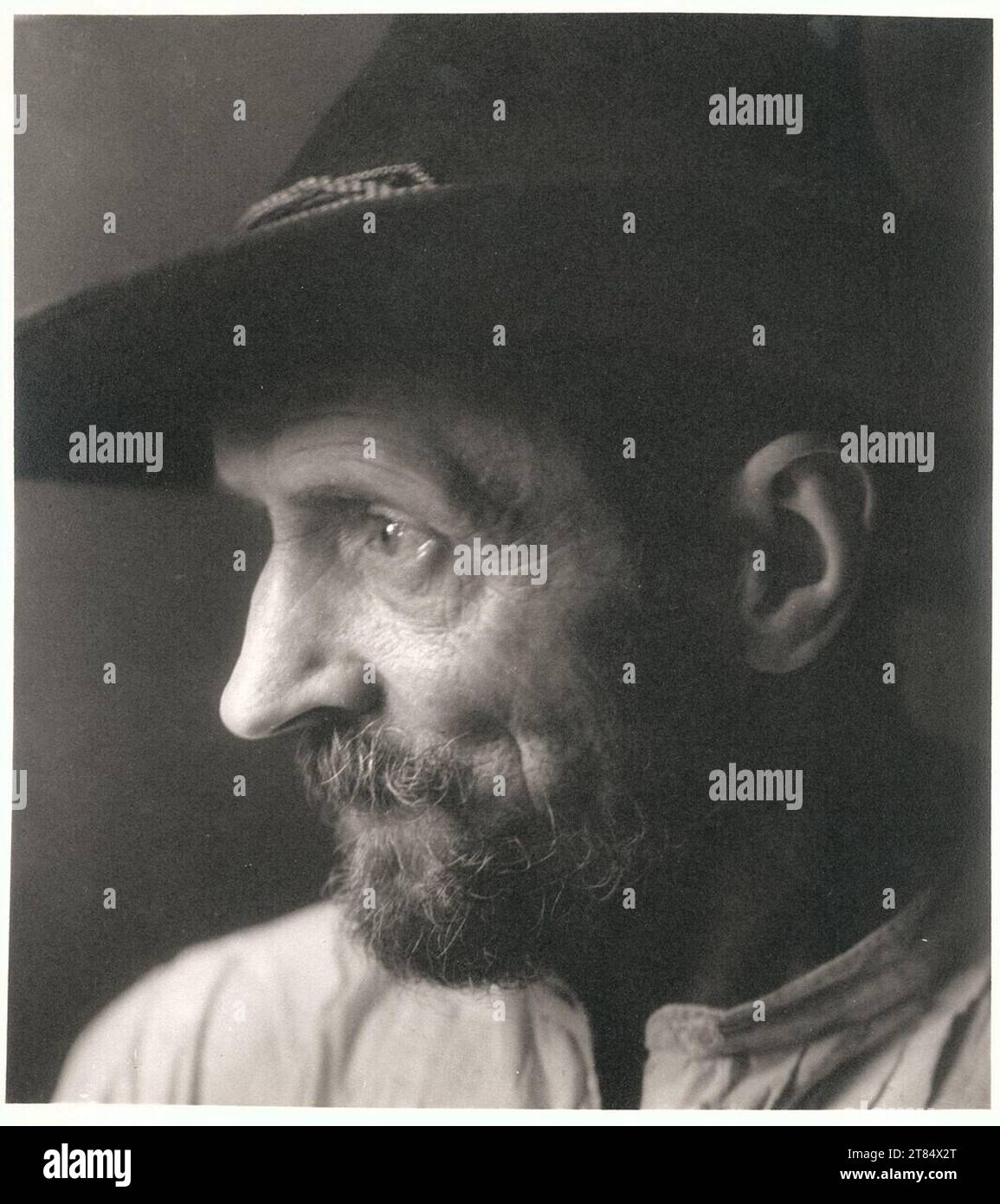 Rudolf Koppitz Portrait. Carbon print around 1930 Stock Photo - Alamy