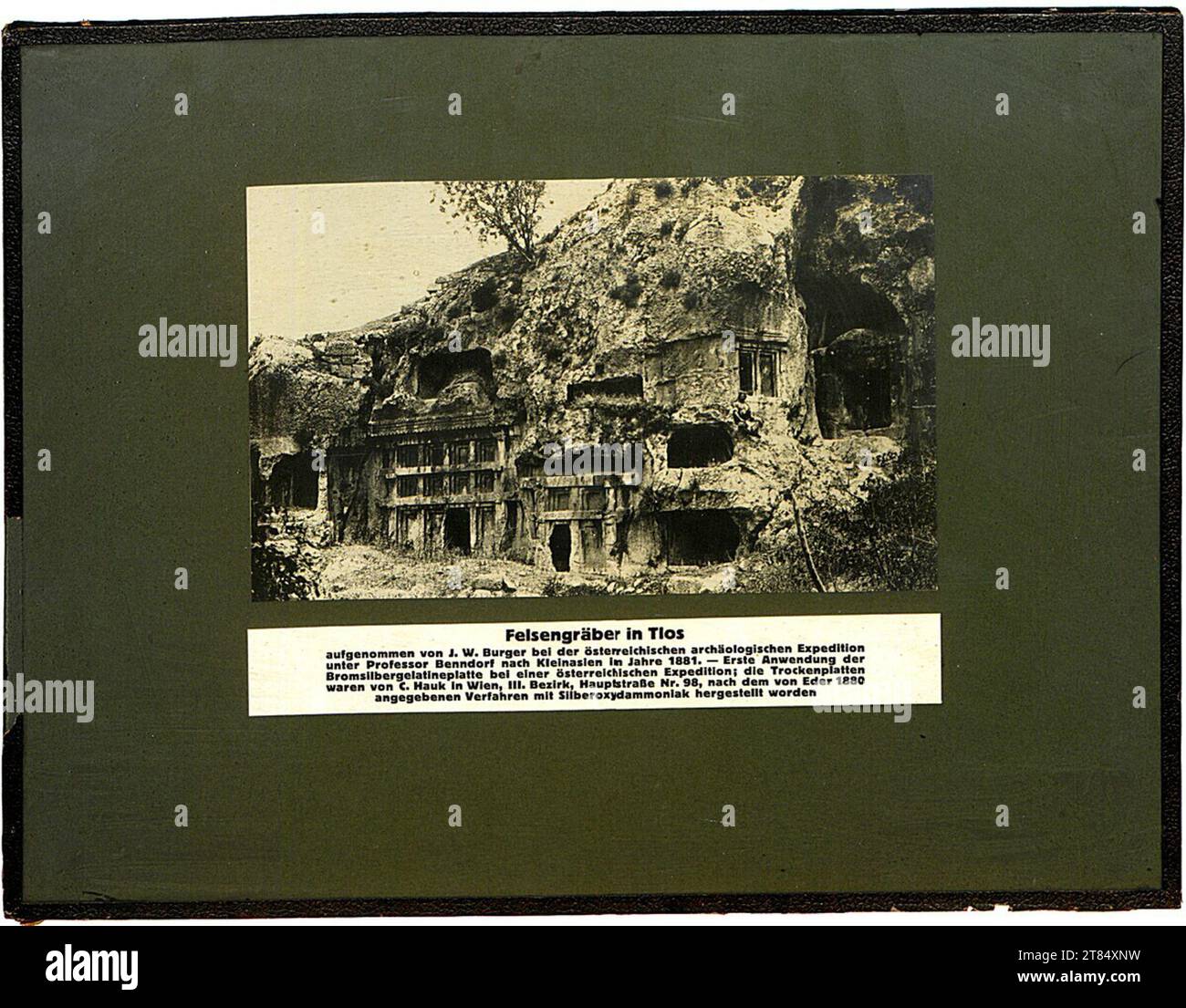 Rock paper photo Cut Out Stock Images & Pictures - Alamy