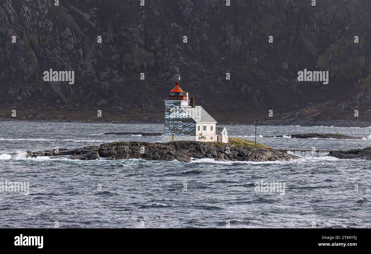 Flover Leuchtturm Der Flover Leuchtturm norwegisch: Flavaer fyr wurde ...