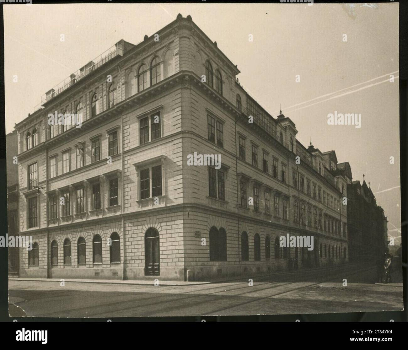 Graphische Lehr- und Versuchsanstalt (Institution ) School buildings of ...