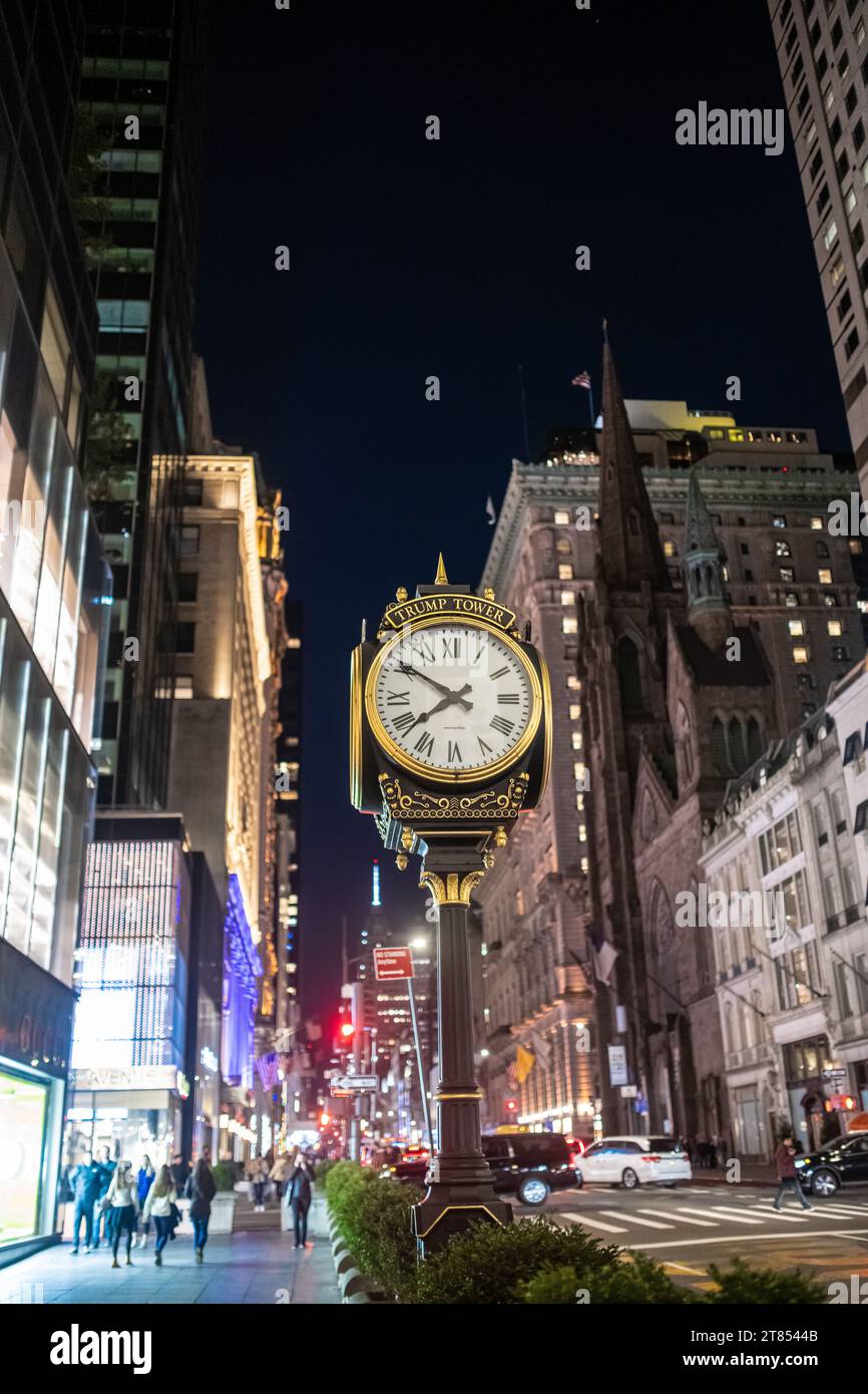 Trump Tower clock in New York Stock Photo - Alamy