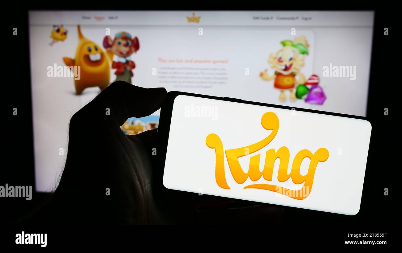 King com logo hi-res stock photography and images - Alamy