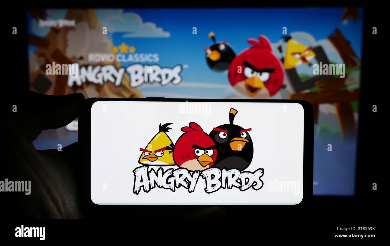 Angry birds logo hi-res stock photography and images - Alamy