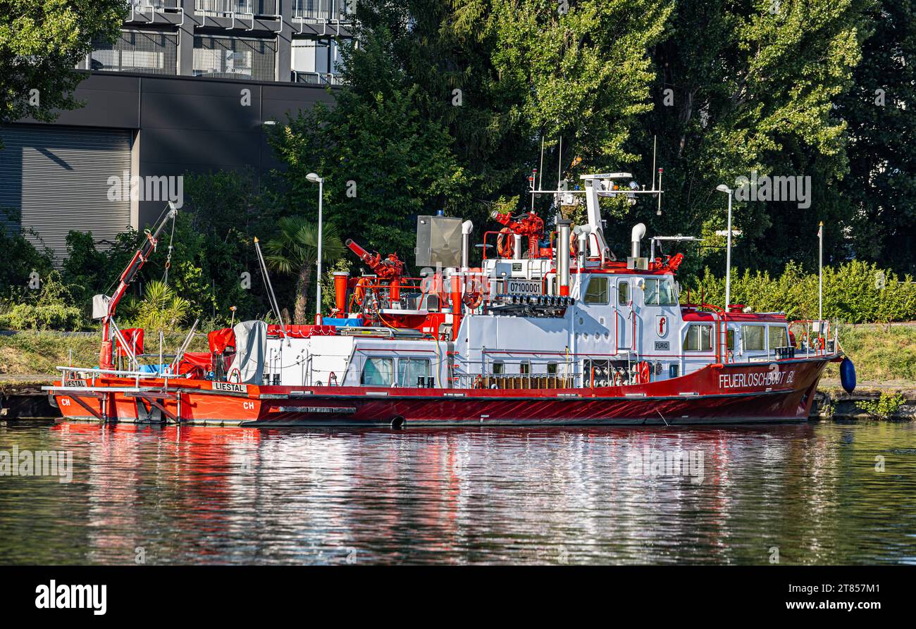 Feuerlöschboot Fürio BL Das Feuerlöschboot Fürio der Feuerwehr Basel ...