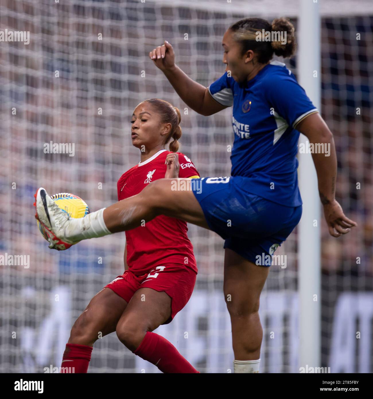 Emma Koivisto of Liverpool and Lauren James of Chelsea FC battle for ...