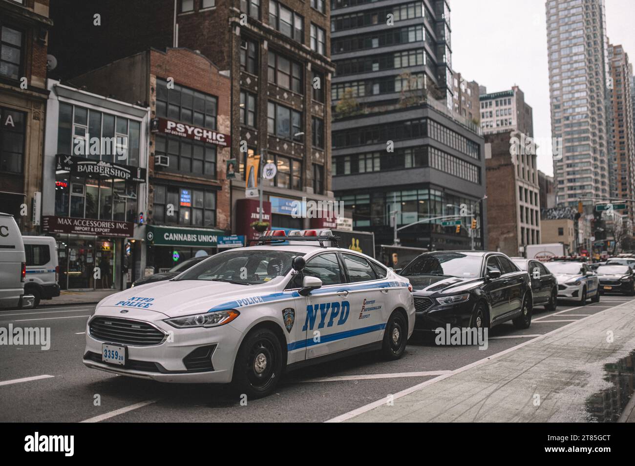 Police cars (NYPD) on the streets of New York City Stock Photo - Alamy