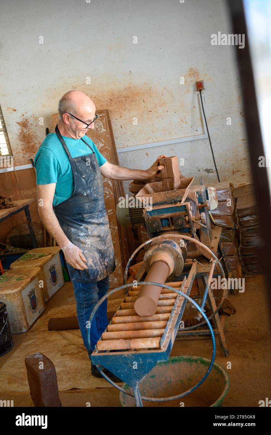 Extruder machine hi-res stock photography and images - Alamy