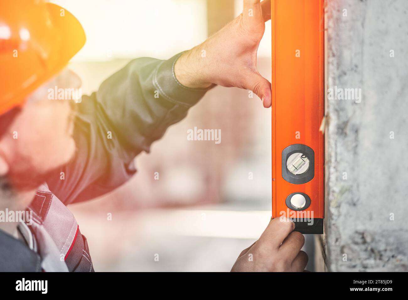 Checking the level of vertical columns of a reinforced concrete frame ...