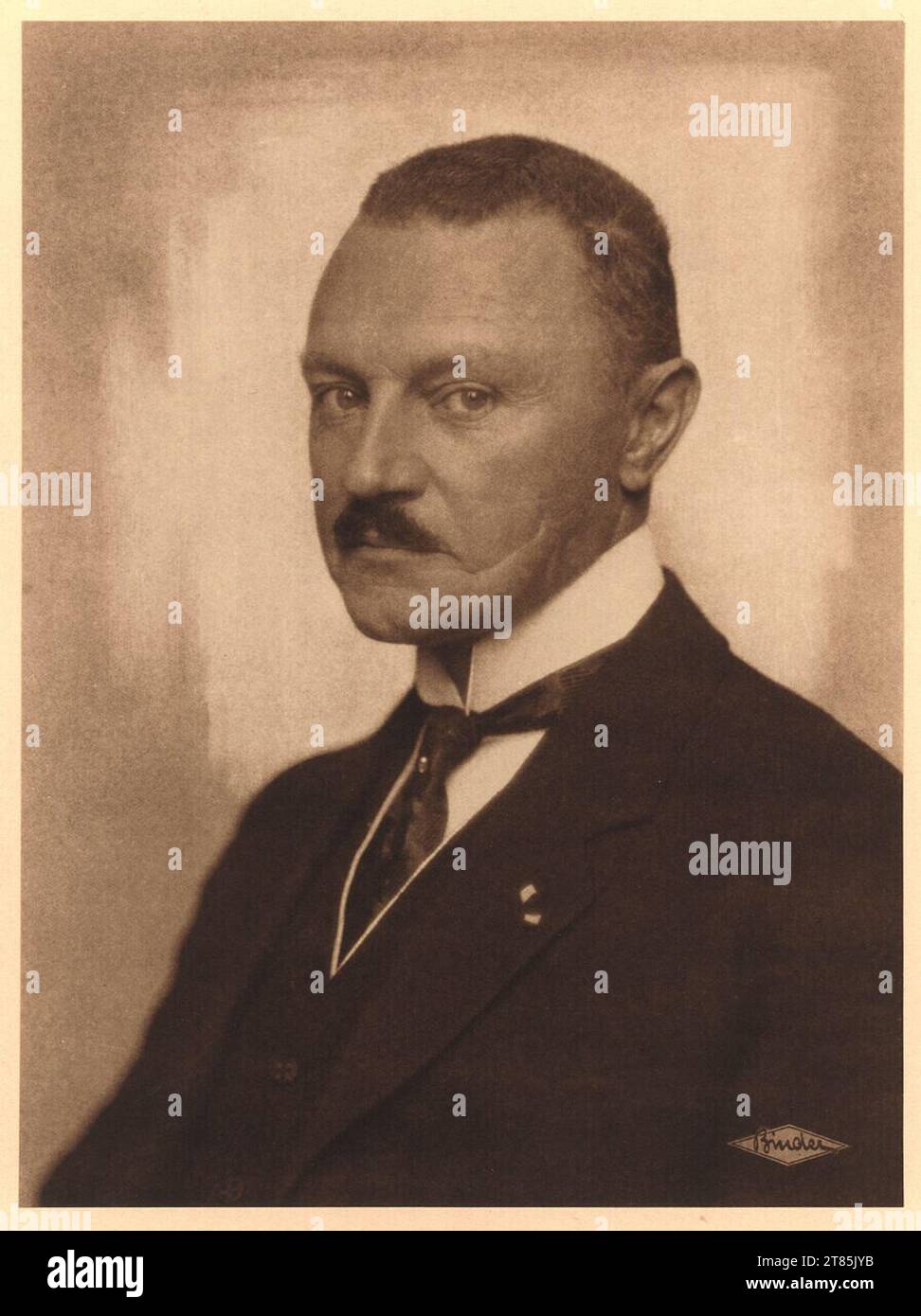 Alexander binder hi-res stock photography and images - Alamy