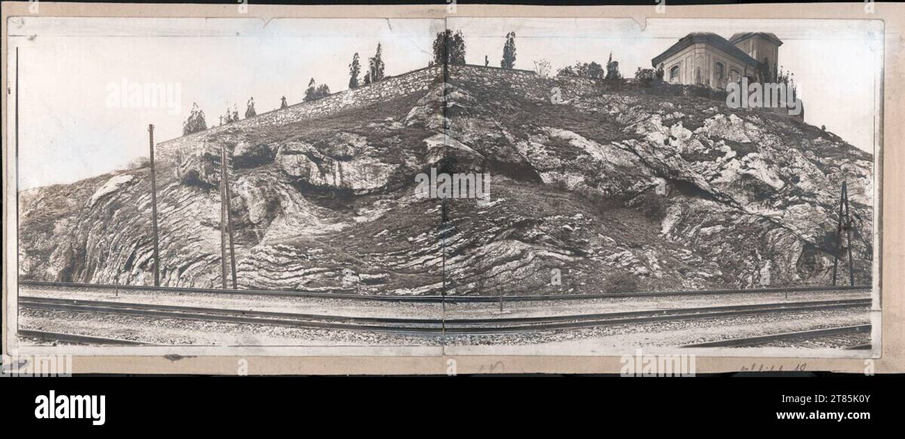 Centralobject hi-res stock photography and images - Alamy