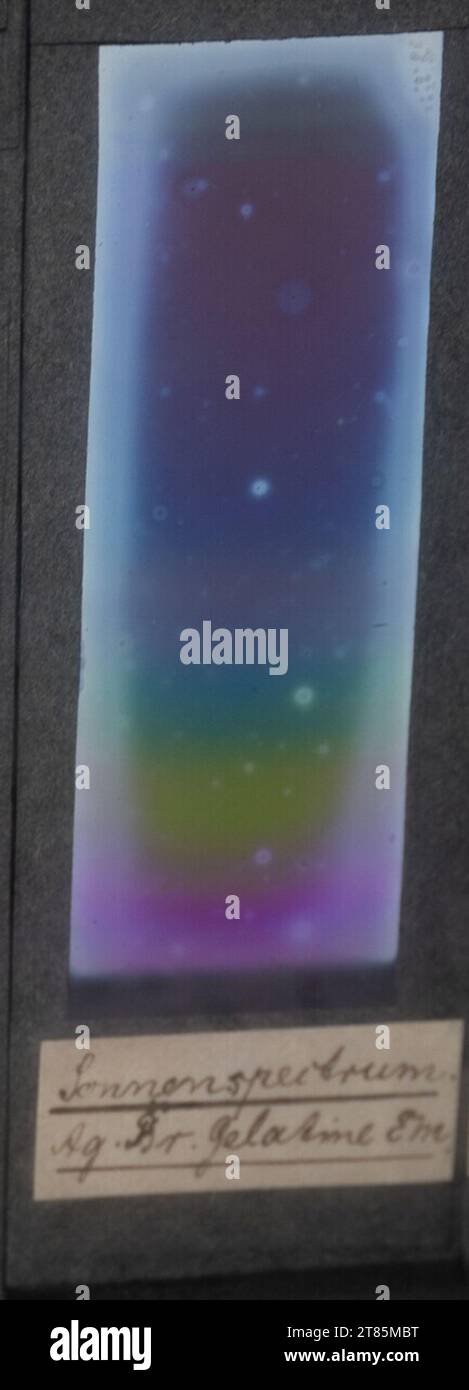 Richard Neuhauss Showcase, tile No. 5: Sun spectrum. Interference color ...