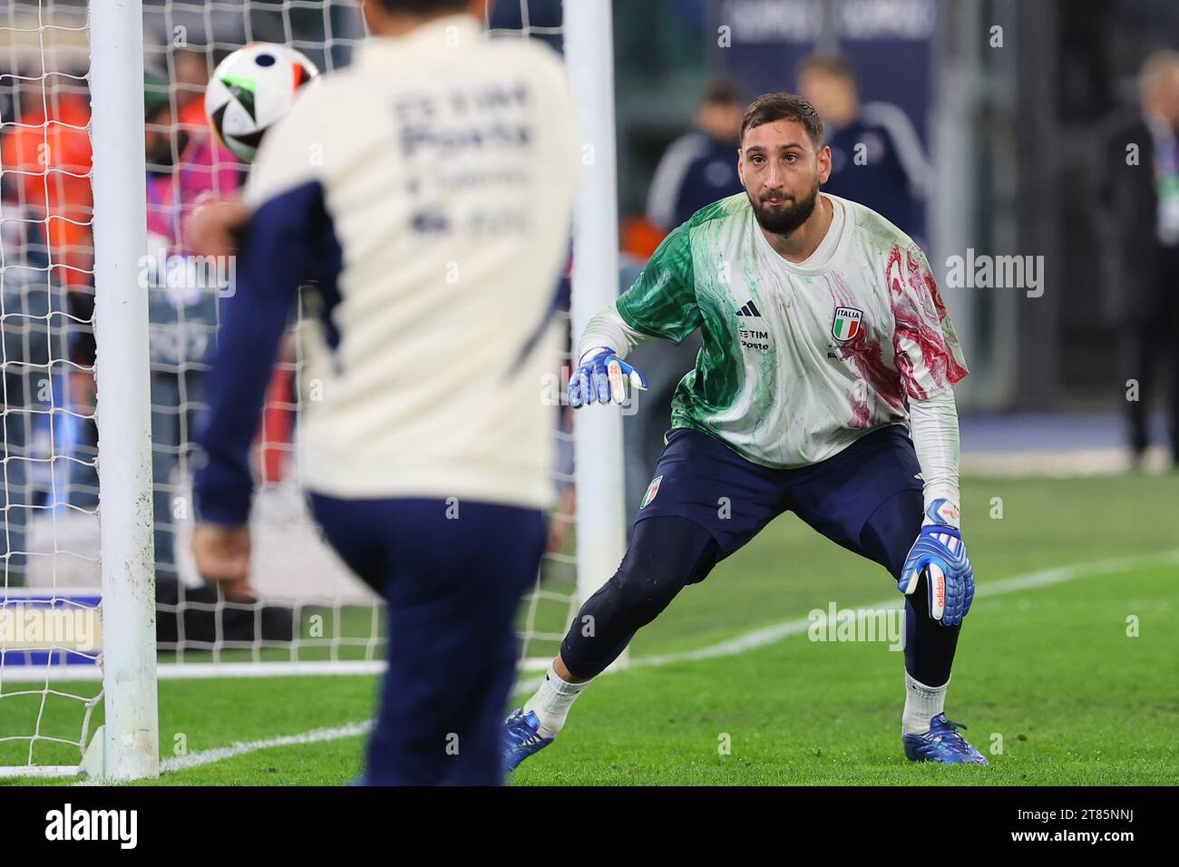 Rome, Italy 17.11.2023: Gianluigi Donnarumma of Italy Warm-up before ...