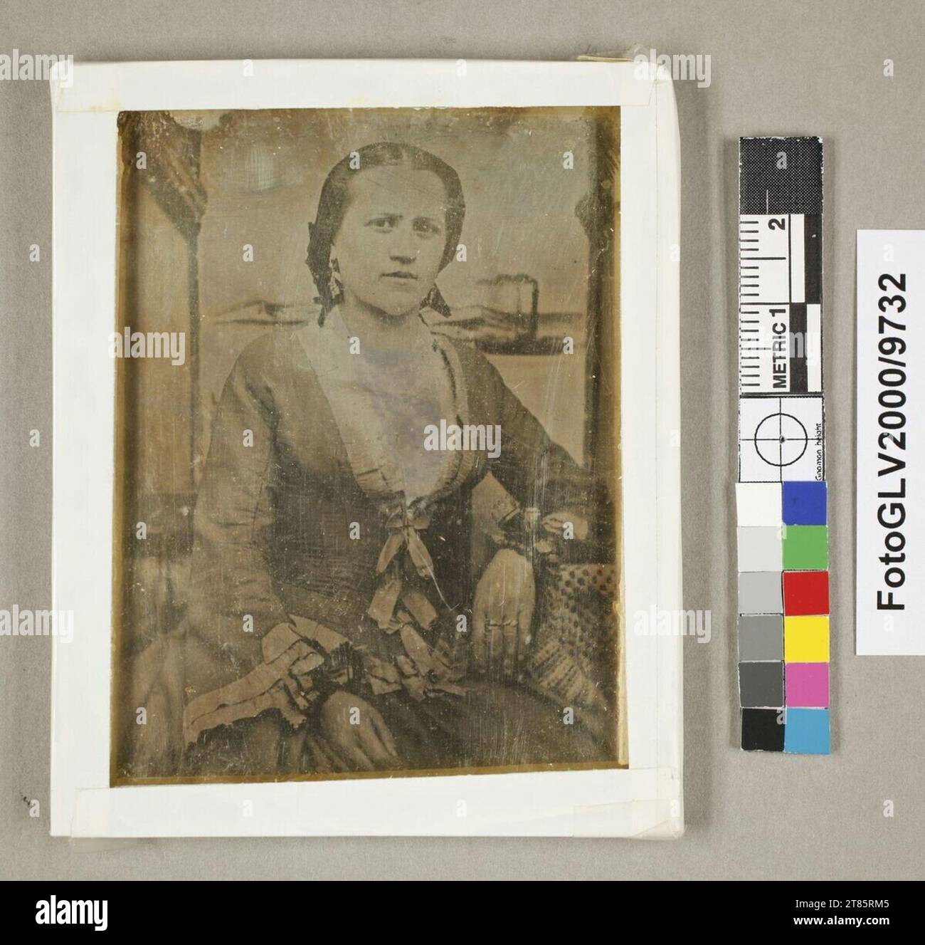 Albin Mutterer Young lady, three -virtel figure, sitting with a painted ...