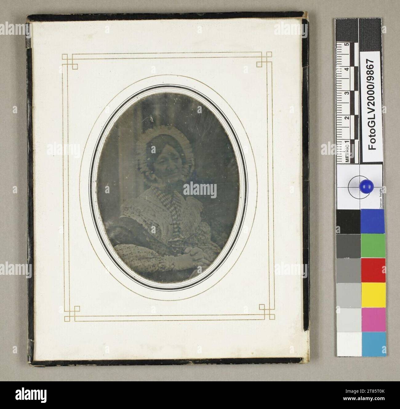 Josef Wawra Old lady with lace hood, half -figure. Daguerreotype ...