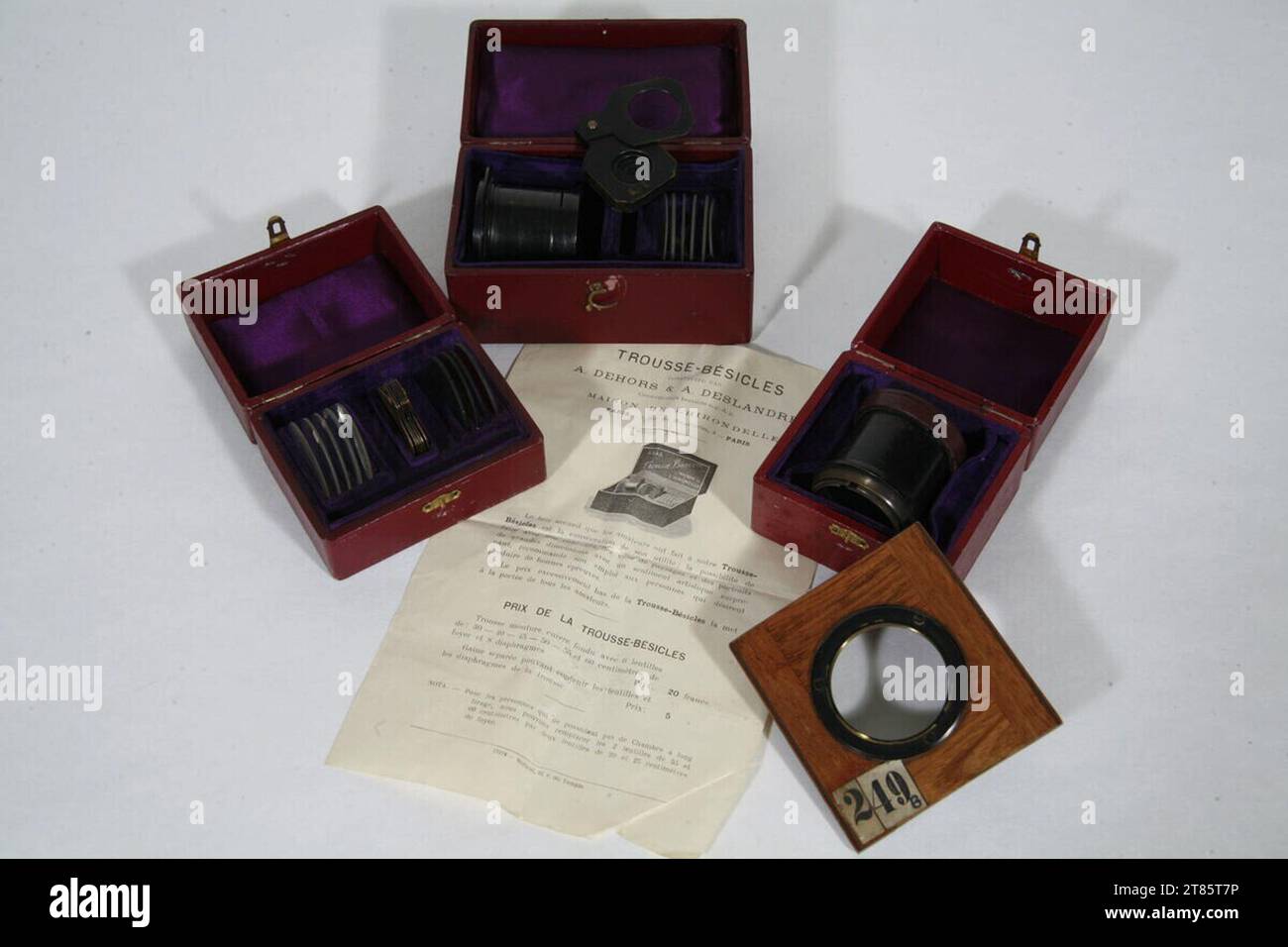 Brass filters hi-res stock photography and images - Alamy