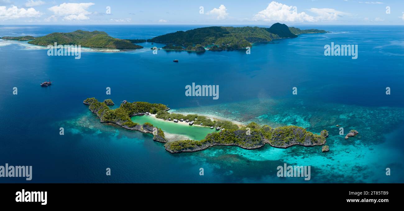 Rufas island hi-res stock photography and images - Alamy
