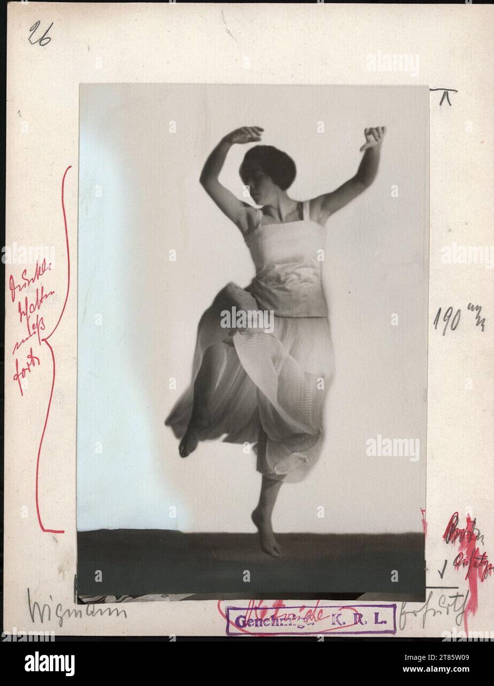 Hugo Erfurth Mary Wigman. Silver gelatin paper, retouching, on the box ...