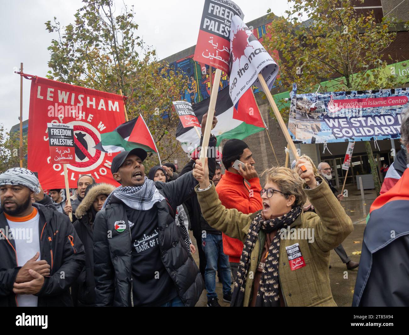 Lewisham leisure centre hi-res stock photography and images - Alamy