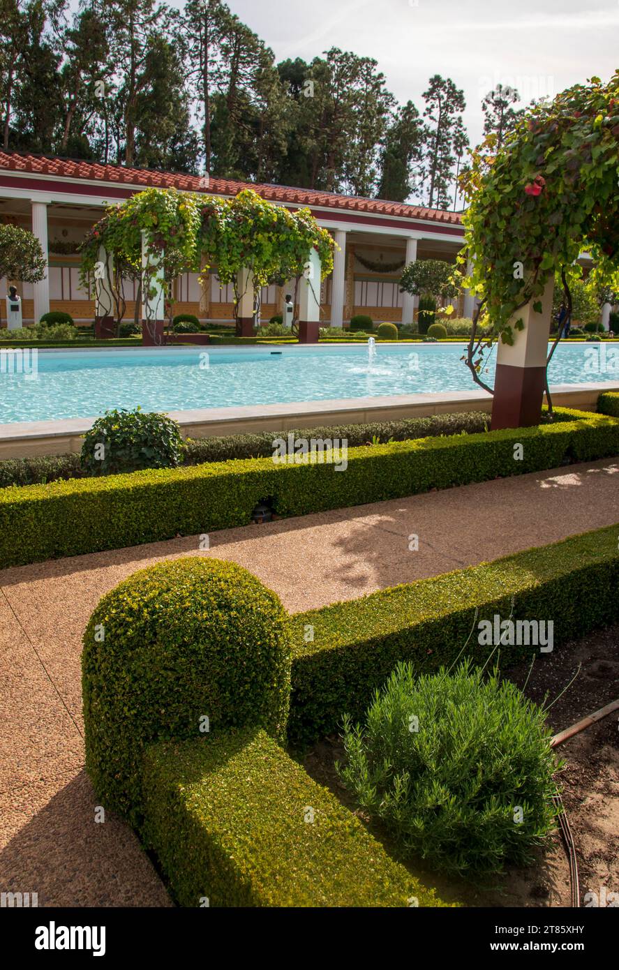 The Getty Villa in Southern California has Greek and Roman art on ...