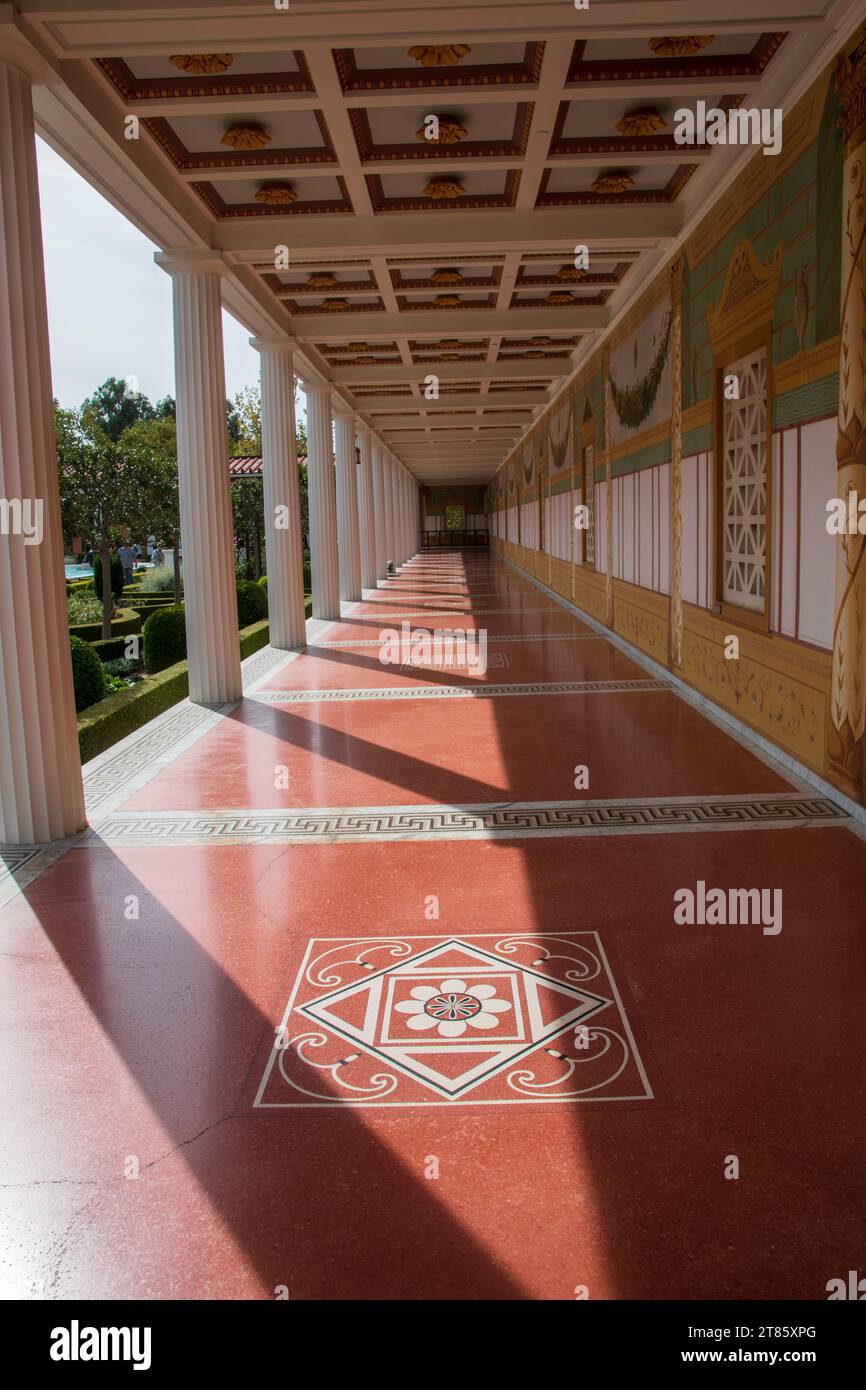 The Getty Villa in Southern California has Greek and Roman art on ...