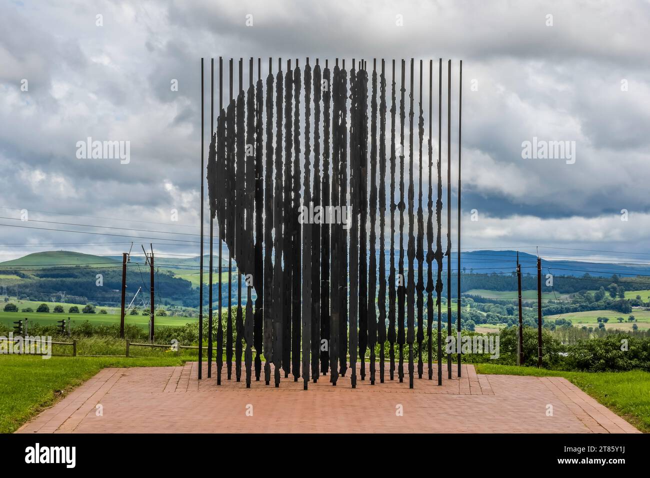 Nelson Mandela capture site , steel statue in Howick midlands KwaZulu ...